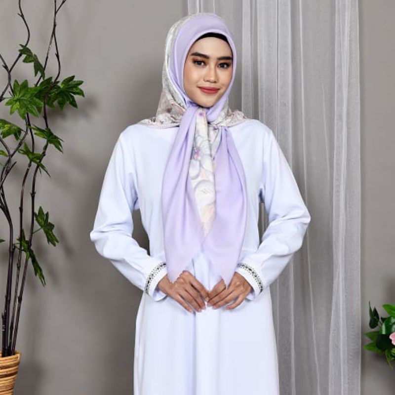 Jual Gamita Scarf X Natalie Sarah Hijab Kerudung Voal Segi Empat Motif ...