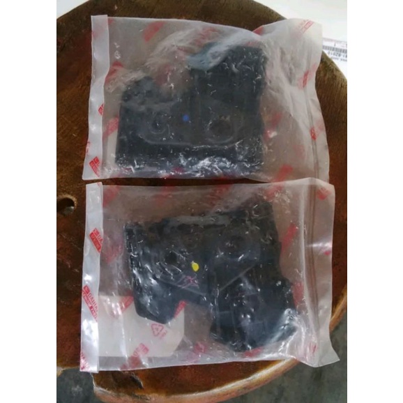 Jual bracket bemper depan grand max ori 1pc | Shopee Indonesia