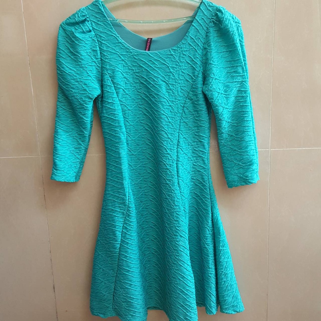 Jual Preloved Dress Elegant Warna Hijau Tosca , Dress Berlengan Tosca ...