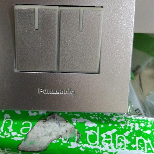 Jual ℗ Panasonic Saklar 2 gang 1 arah Silver | Shopee Indonesia