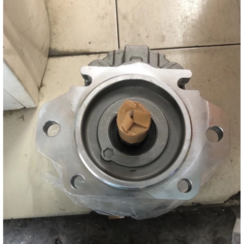 Jual Pompa hidrolik D85ess-2 705-11-38010. Pump assy Dozer komatsu D85ess-2. Oem Brand | Shopee ...