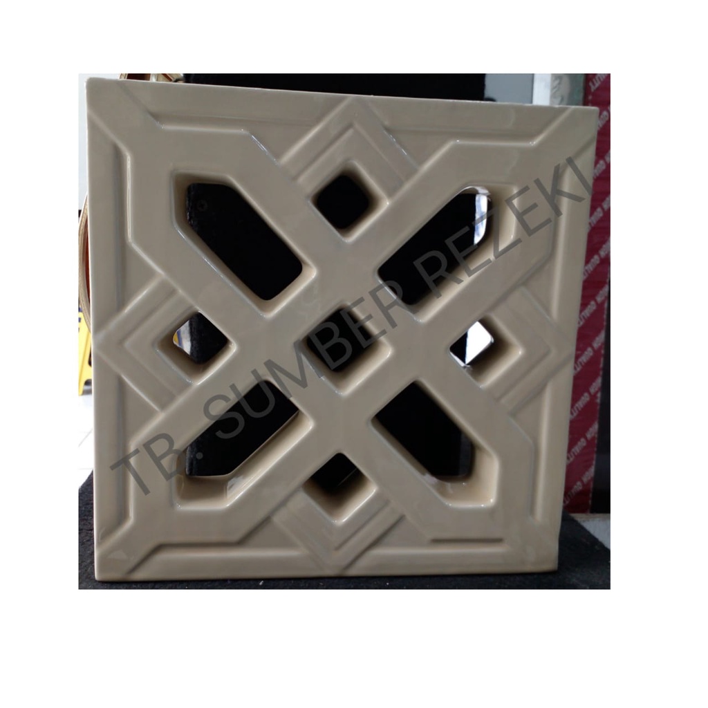 Jual ROSTER KERAMIK 30x30/ LUBANG ANGIN | Shopee Indonesia