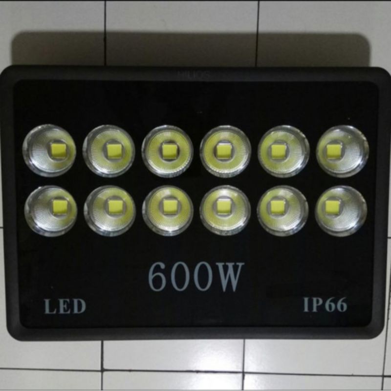 Jual lampu sorot led 600w 600 watt led sorot flood light tembak led outdoor 600w 600 watt ...