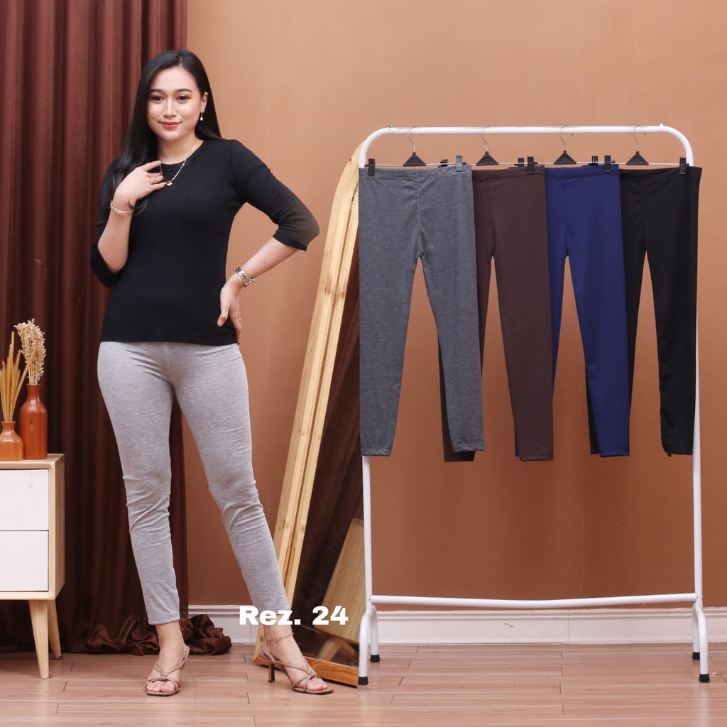 Jual LEGGING KAIN KAOS PANJANG STANDART / JUMBO / SUPER JUMBO WANITA KEKINIAN | Shopee Indonesia