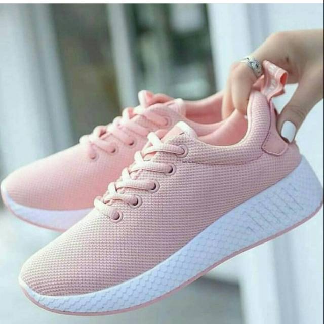 Jual sepatu kets | Shopee Indonesia