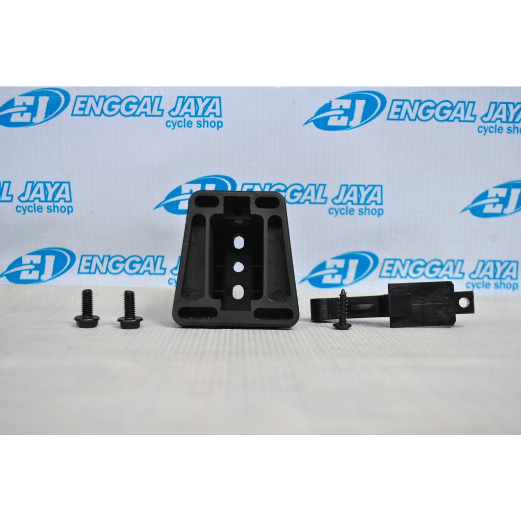 Jual Adapter Front Block Sepeda Pacific - Adaptor Braket Tas Depan ...