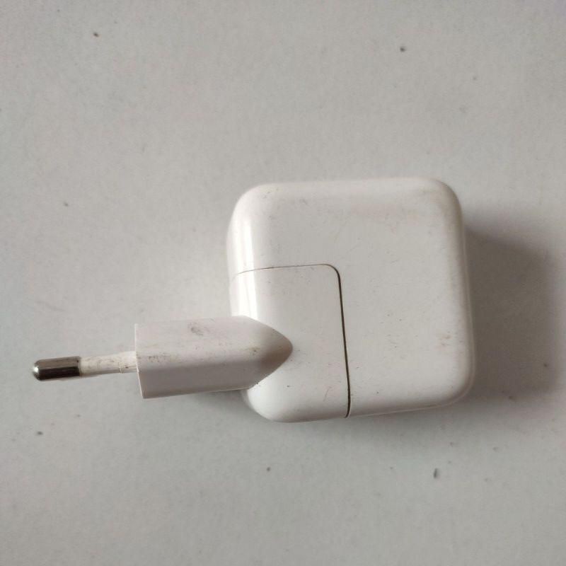 Jual Adaptor charger ipad iphone 2.1A (ori bawaan) | Shopee Indonesia