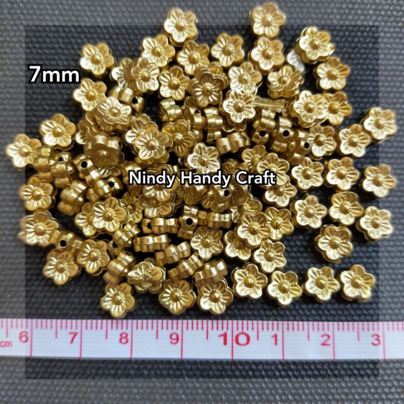 Jual Aplikasi Manik SQ Bunga 8mm - Manik Baju - Payet Baju - Manik ...