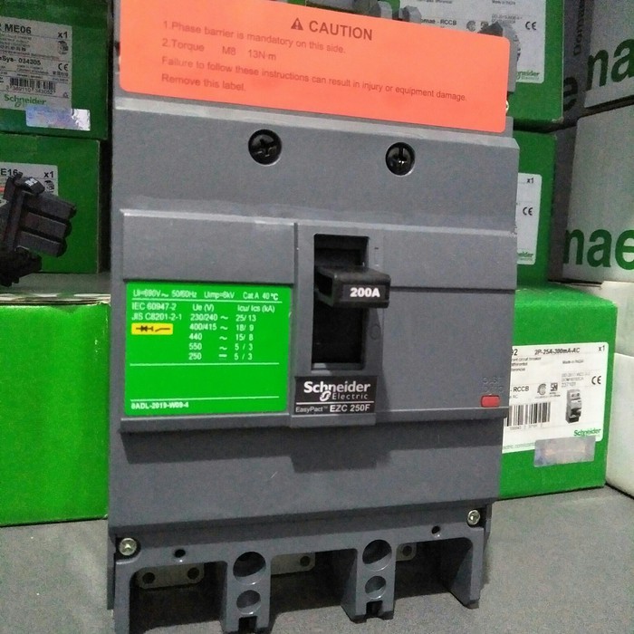 Jual MCCB EZC100F 200A 3P SCHNEIDER | Shopee Indonesia