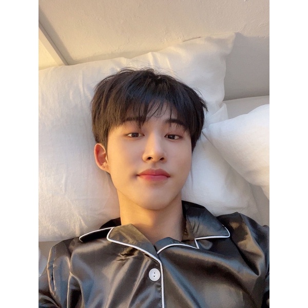 Jual pc hanbin seaside ver (booked) | Shopee Indonesia