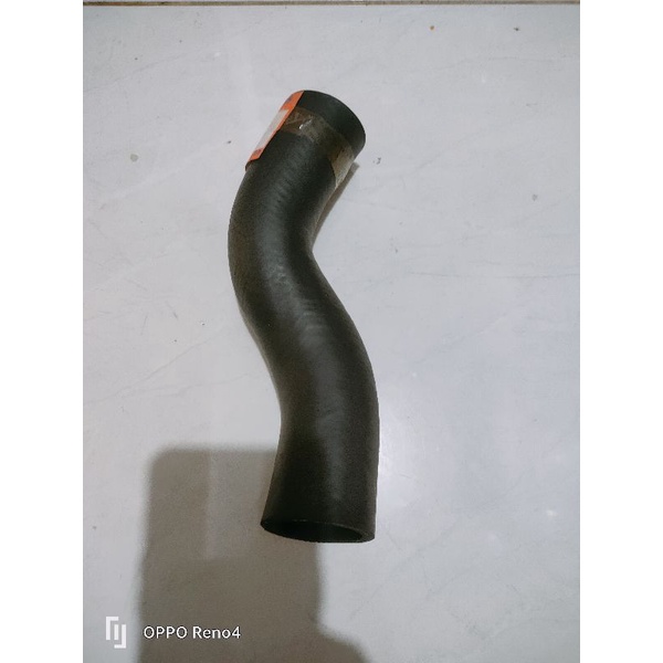 Jual SELANG RADIATOR INNOVA DIESEL KUN-40 ATAS UPPER HOSE | Shopee ...