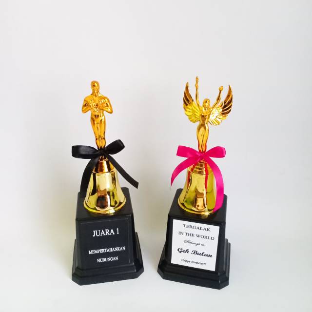 Jual PIALA/TROPHY KADO HADIAH ULANG TAHUN ANNIVERSARY VALENTINE ...