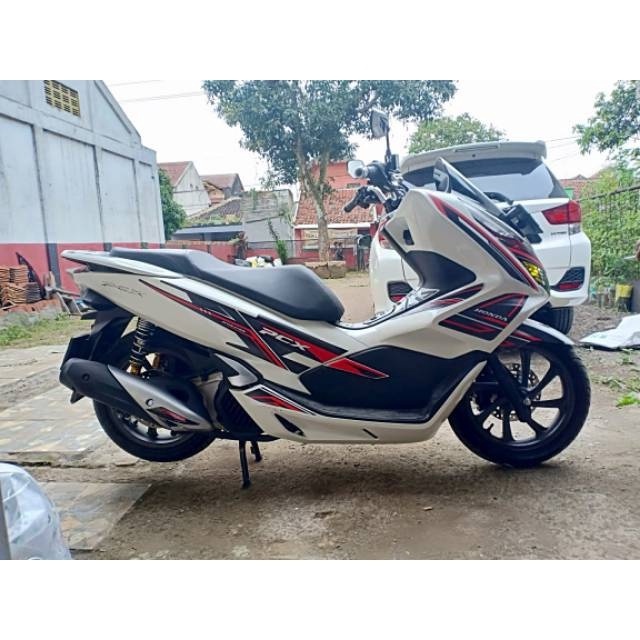 Jual striping stiker motor pcx warna merah putih | Shopee Indonesia