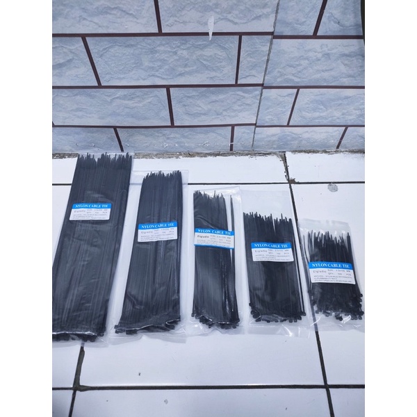 Jual Kabel Ties Hitam 10cm/ 15cm/ 20cm/ 25cm/ 30cm harga 1pack isi 100pcs | Shopee Indonesia