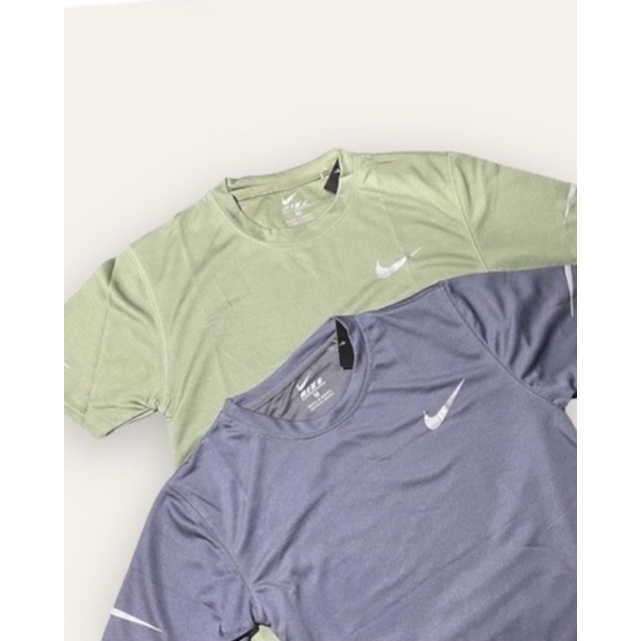 Jual Kaos Training /Kaos Olahraga Pria cocok untuk Running dan Jogging ...