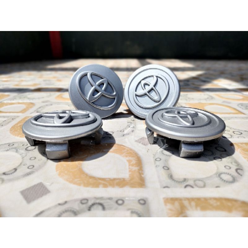 Jual Center Dop Toyota Innova,Camry,Rush, kijang diameter 6,2cm (4pcs ...