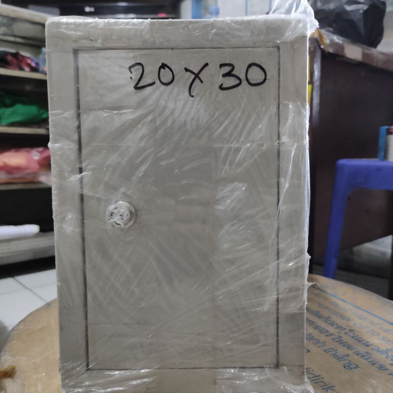 Jual Box Panel listrik ukuran 20 x 30 | Shopee Indonesia
