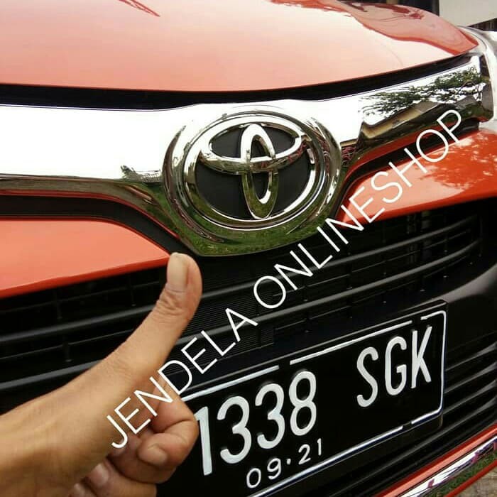 Jual Emblem Logo Toyota Calya Depan Chrome | Shopee Indonesia
