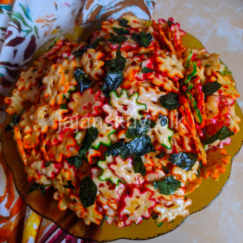 Jual DJS - KERIPIK SEBLAK BUNGA 1kg /FREE GIFT/Bumbu melimpah/kerupuk ...