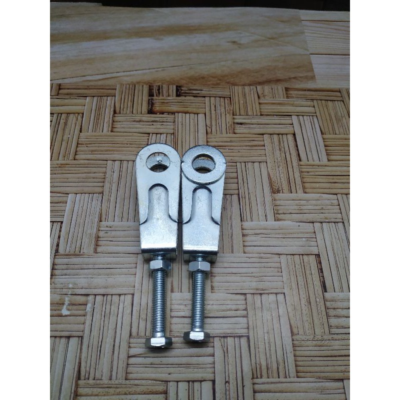 Jual SETELAN RANTAI ADJUSTER CHAIN SUZUKI THUNDER 125(1SET) | Shopee ...