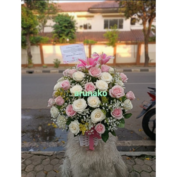 Jual BUNGA MEJA - BUNGA MEJA DUKA CITA WEDDING ULTAH - BUNGA MEJA SEGAR ...
