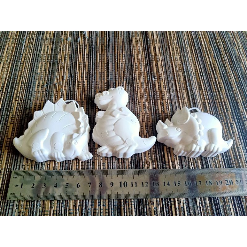 Jual mainan-gypsum-Patung-lukis-gypsum-dinosaurus | Shopee Indonesia