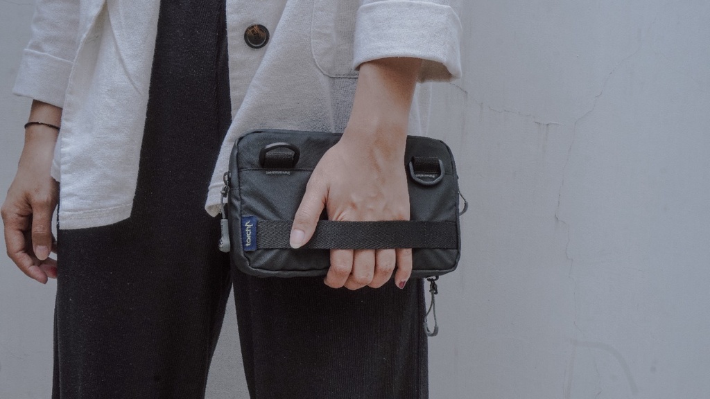 Jual TORCH Inje Tas Selempang Dompet HP Uang Kartu Pasport Pouch ...