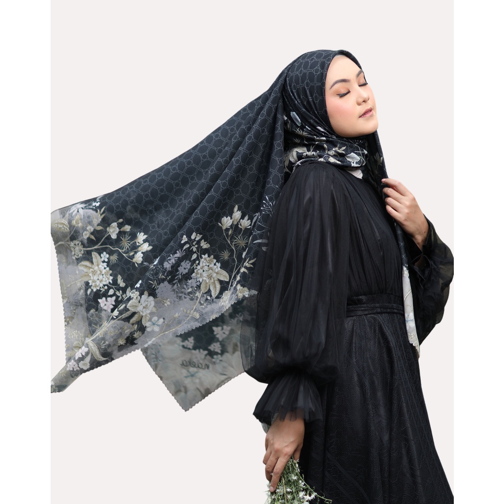 Jual Naeka Arumi Series Scarf - Black | Shopee Indonesia