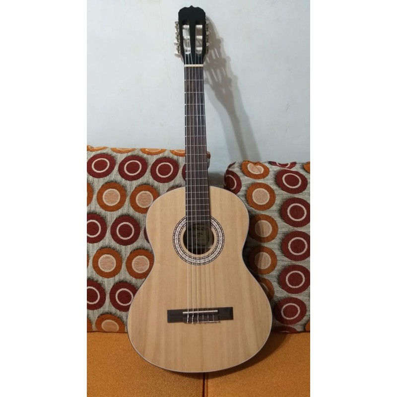 Jual cowboy gitar Seri Nilon CG- 100 NA NS 3/4 | Shopee Indonesia