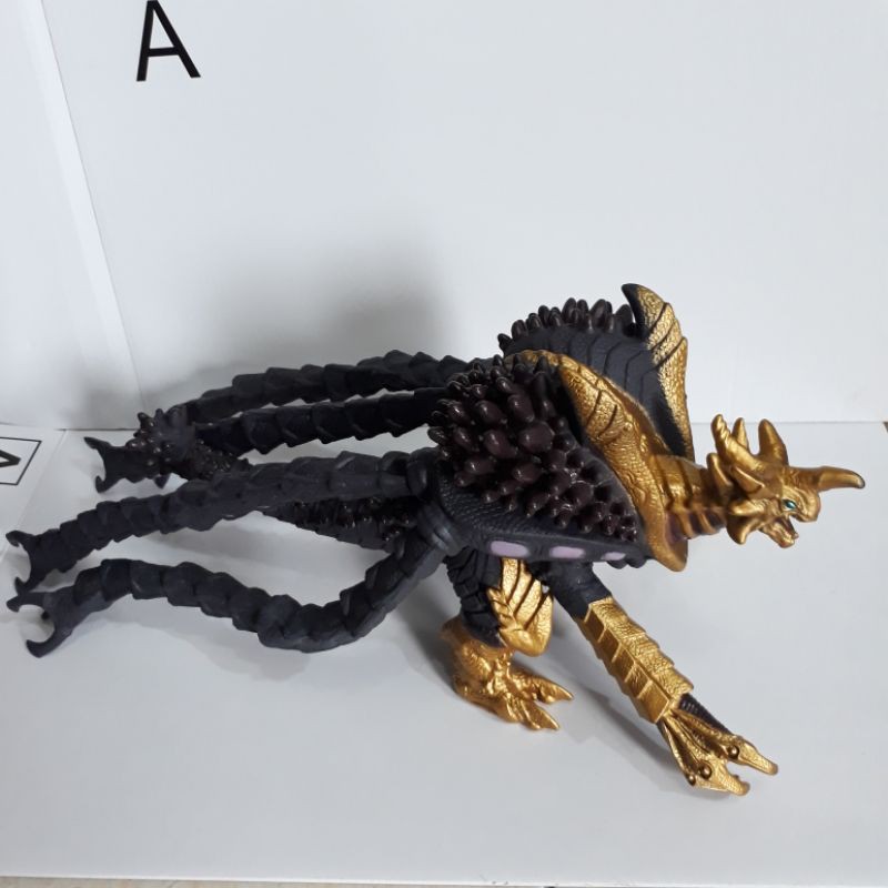 Jual U-Killersaurus kaiju monster ultraman figure mainan ultraman ...