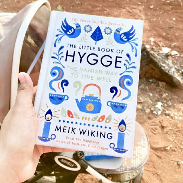 Jual The Little Book of Hygge: Danish Secrets to Happy Living (The ...