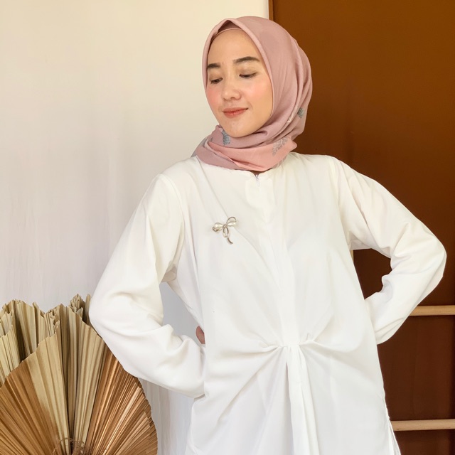 Jual Tunik Putih ( Raya Basic White) | Shopee Indonesia