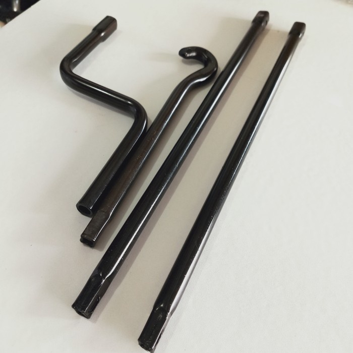 Jual MOBIL-BAN-COVER- KUNCI GAGANG BAN SEREP KIJANG INNOVA FORTUNER ...