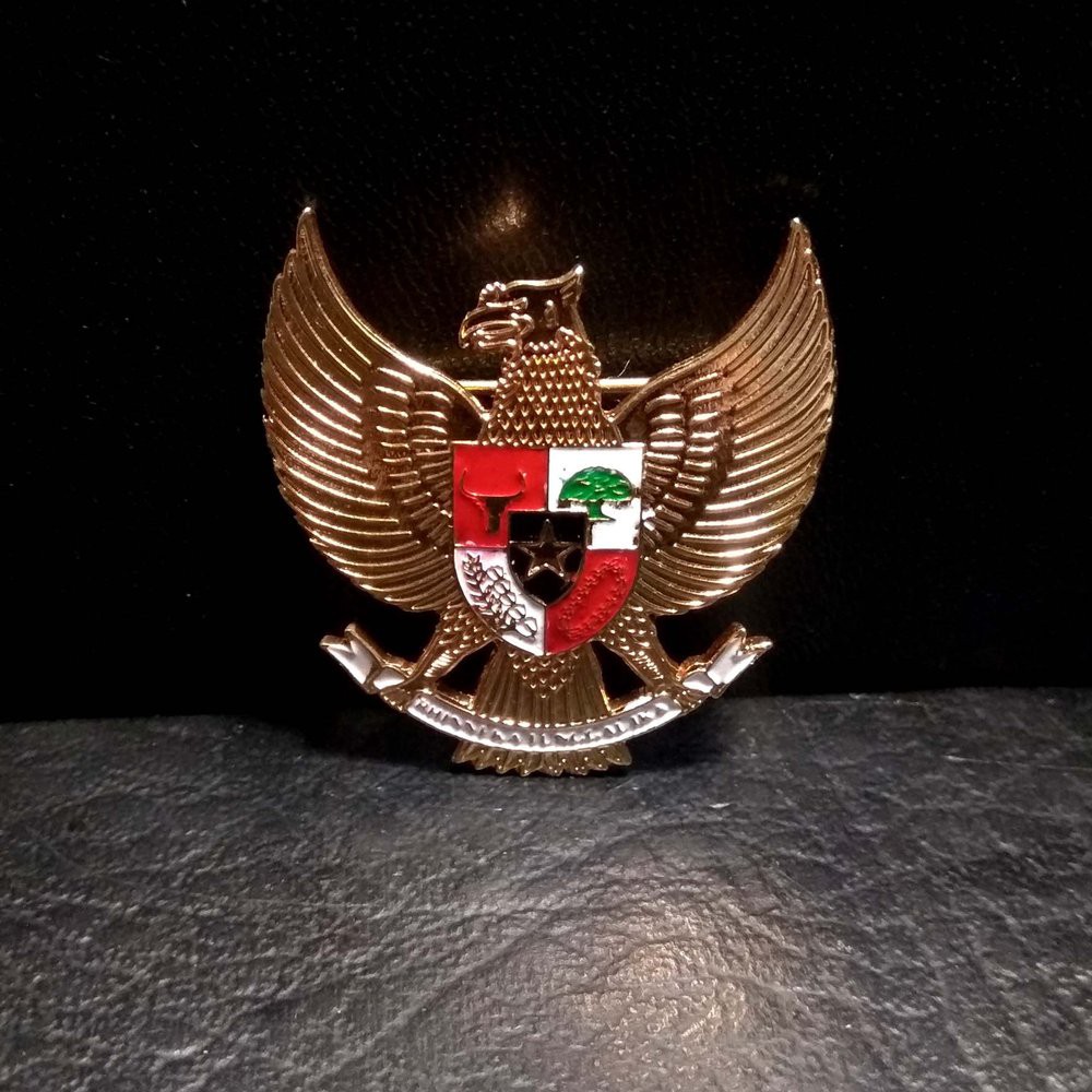 Jual Pin Bros Lambang Logo Garuda Pancasila Garap Detail Alusan ...