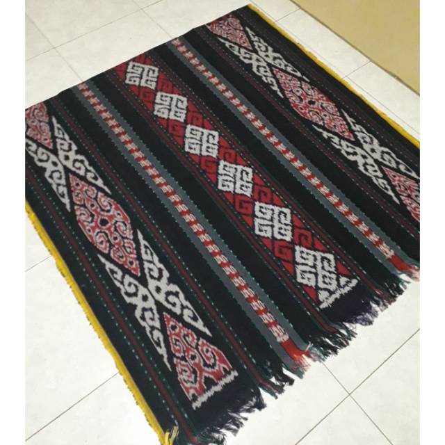 Jual KAIN TENUN IKAT HALUS MOTIF KALIMANTAN | Shopee Indonesia