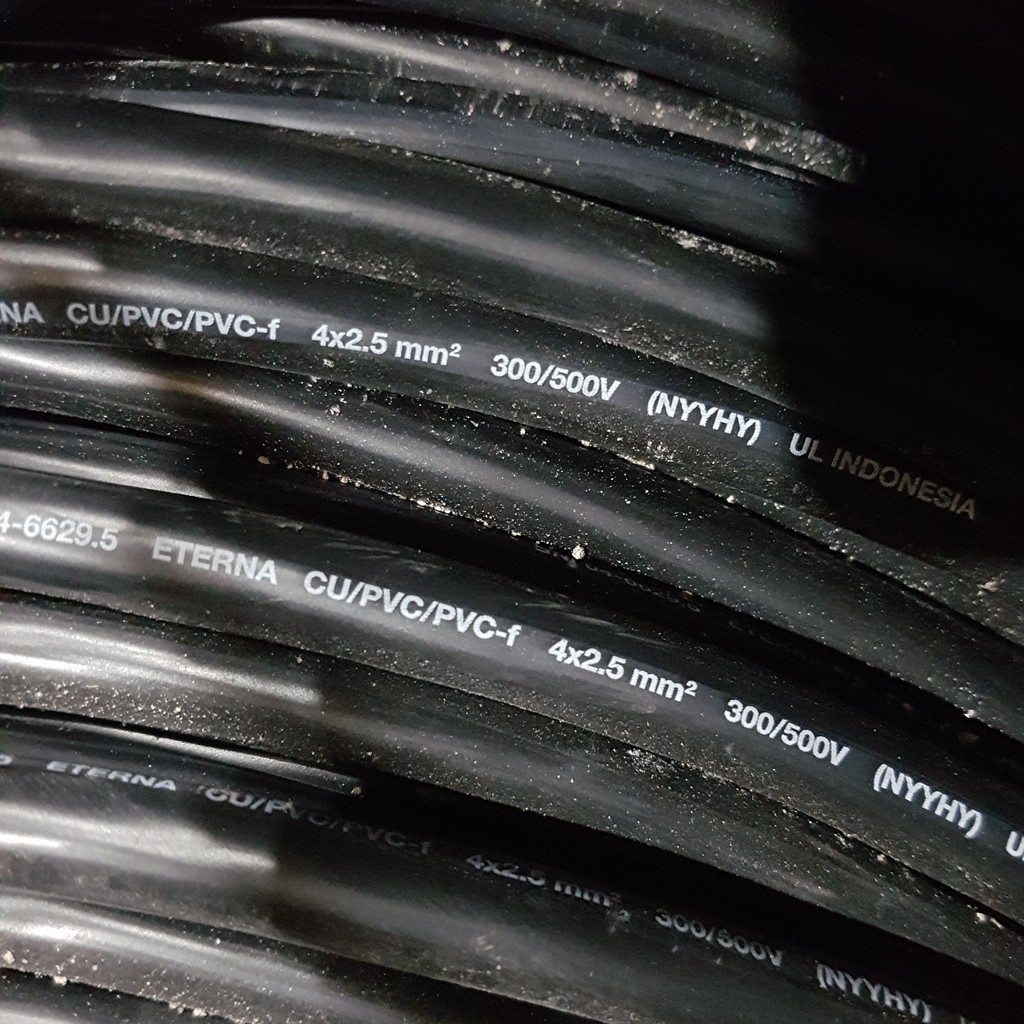 Jual ETERNA NYYHY 4X2.5 MM METERAN / KABEL LISTRIK HITAM SERABUT TEMBAGA NYY HY 4 X 2.5 MM / 4 X ...