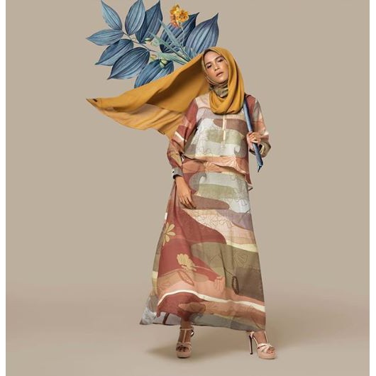 Jual Naisya Dress by HEAVENLIGHTS (WAJIB baca CAPTION) | Shopee Indonesia