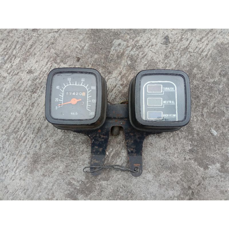 Jual Speedometer Suzuki TS100 A100 Econos Original | Shopee Indonesia