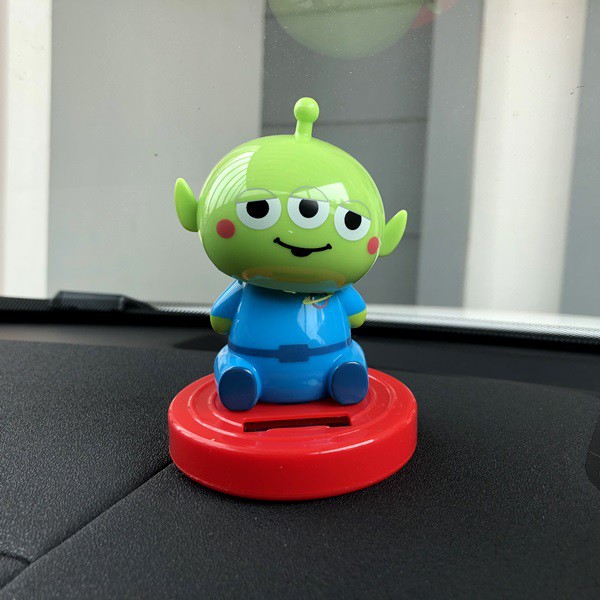 Jual MONSTER ALIEN SOLAR POWER Boneka Figure Miniatur Pajangan Mobil ...