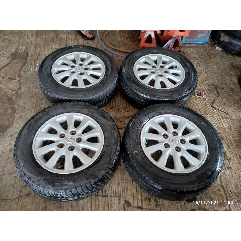 Jual VELG SEKEN MOBIL BEKAS COPOTAN MOBIL STD INOVA + BAN ACH 205 65 R15 | Shopee Indonesia
