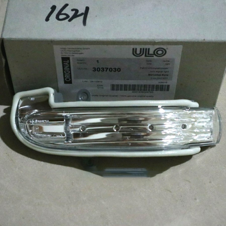 Jual Wiusnu Store - Lampu Sen Spion w203 KANAN Merk ULO A2038201621 ...