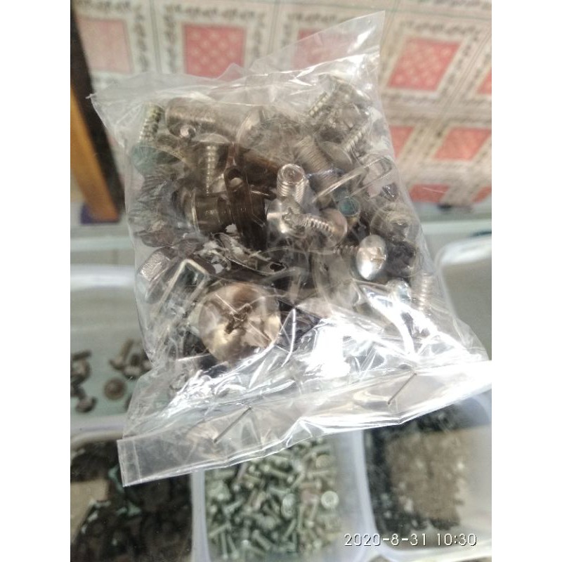 Jual baut cover full body Supra X 125 old - baut cover body full ...