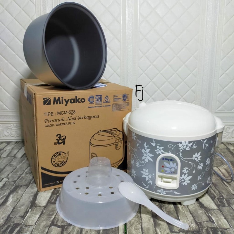 Jual Magic Com 528 MIYAKO / MCM - 528 MIYAKO | Shopee Indonesia