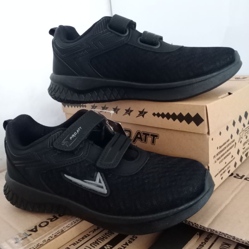 Jual CUCI GUDANG SEPATU SEKOLAH SD PRO ATT PA 700 FULL HITAM 31/34 | Shopee Indonesia