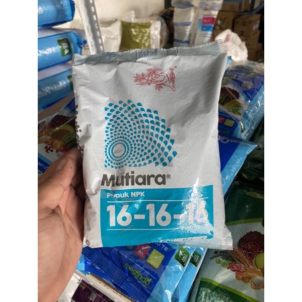 Jual Pupuk NPK MUTIARA 16-16-16 1kg Meroke Cap Burung | Shopee Indonesia