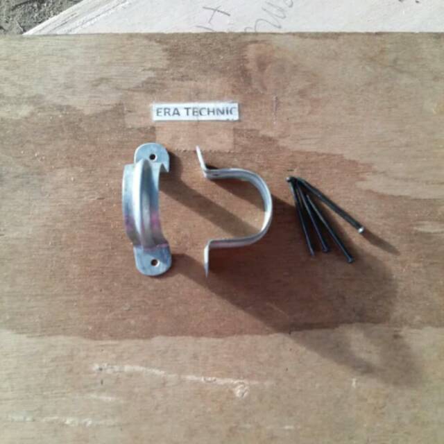 Jual Klem seng / klem omega / klem pipa 1 1/2 inch | Shopee Indonesia