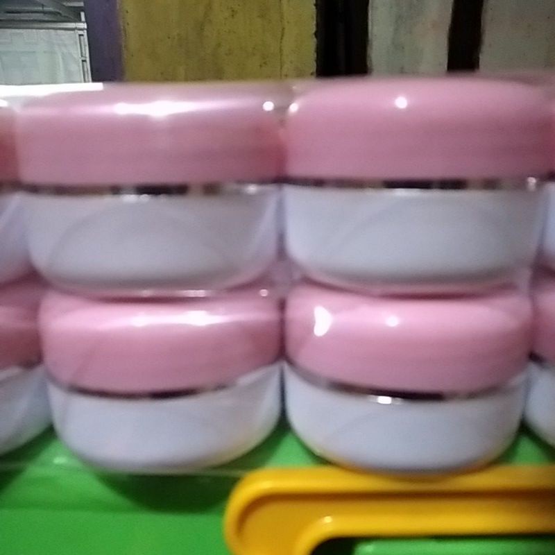 Jual POT KRIM 30gr PINK PUTIH | Shopee Indonesia