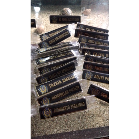 Jual Nametag Kuningan Custom | Name Tag Kuningan Custom | Nametag STTD ...
