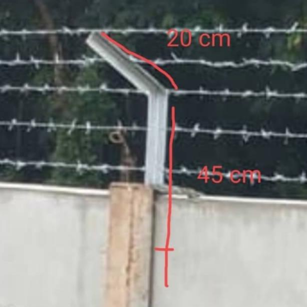 Jual Spesial 7.7 Besi Tiang Siku Kawat Pagar Duri .,..,.,.,. | Shopee ...