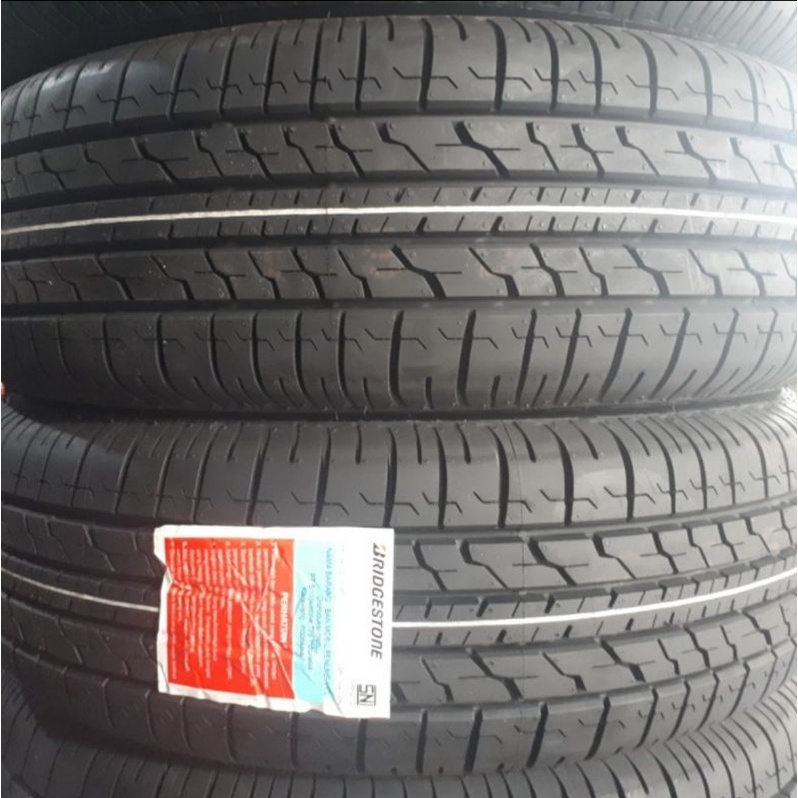 Jual Ban Bridgestone B390 205 65 R15 toyota Innova | Shopee Indonesia